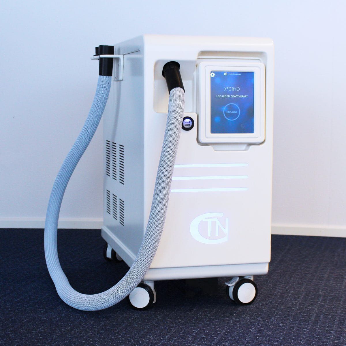 Kryotherapiegerät - X°CRYO - Cryotech Nordic - auf Wagen