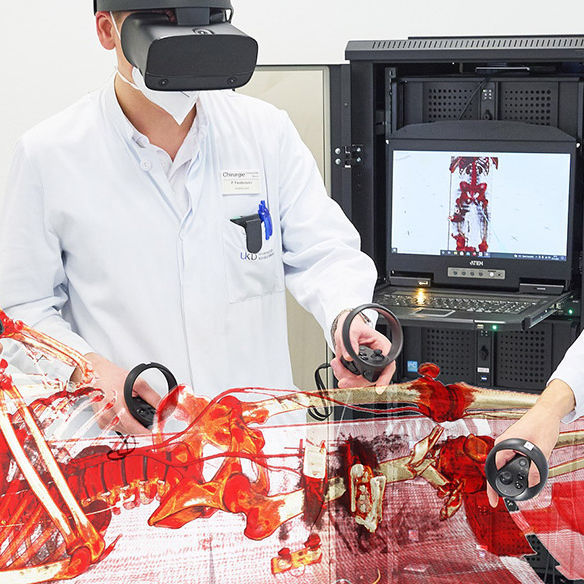 Immersive Virtual-Reality-Plattform - RecordXR - Medicalholodeck - medizinisch / für die ...