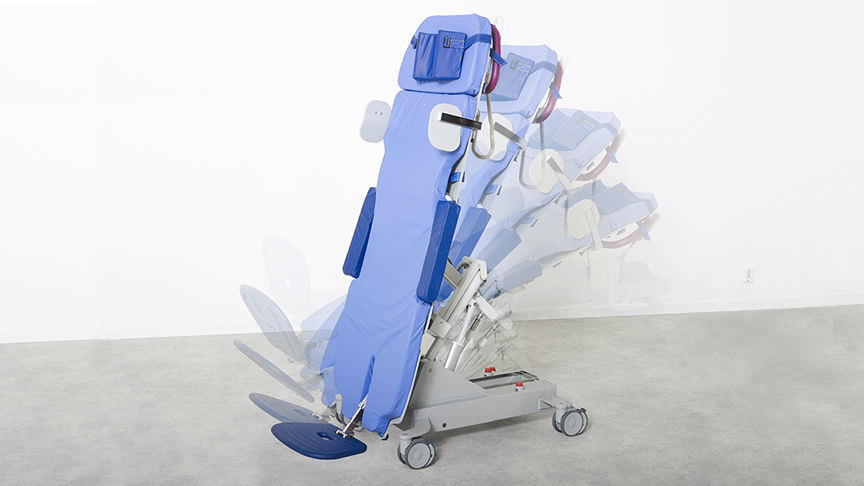 Elektrische Stehhilfe - Sara Combilizer - Arjo - auf Rollen