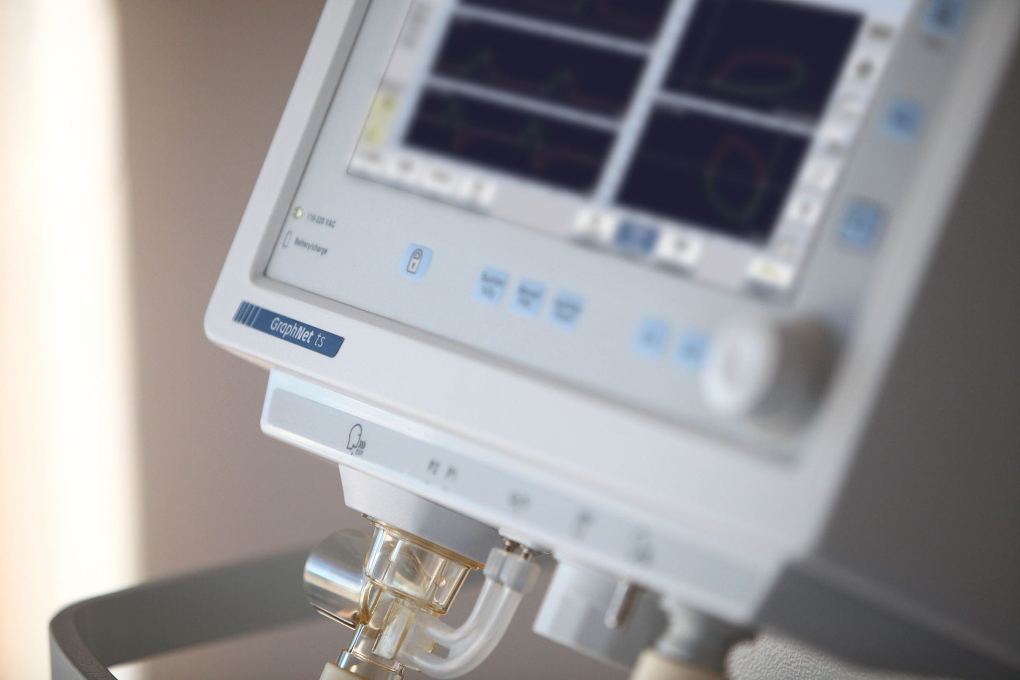 Intensivpflege-Beatmungsgerät - GraphNet ts - Neumovent - Pädiatrie ...