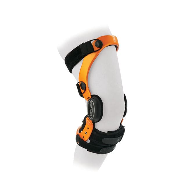 Knieorthese - OA Defiance™ III - DonJoy - bei Kniegelenkdistraktion ...